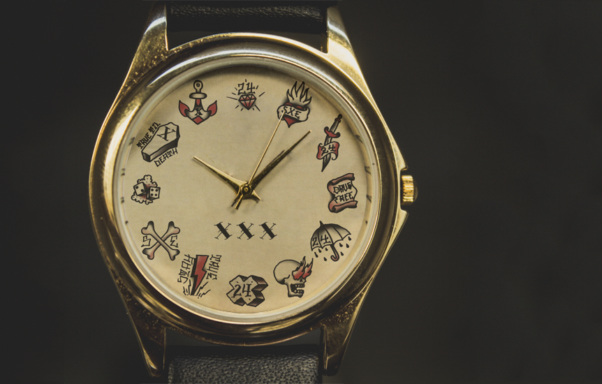 Traditional Flash Watch – STRAIGHTEDGEWORLDWIDE